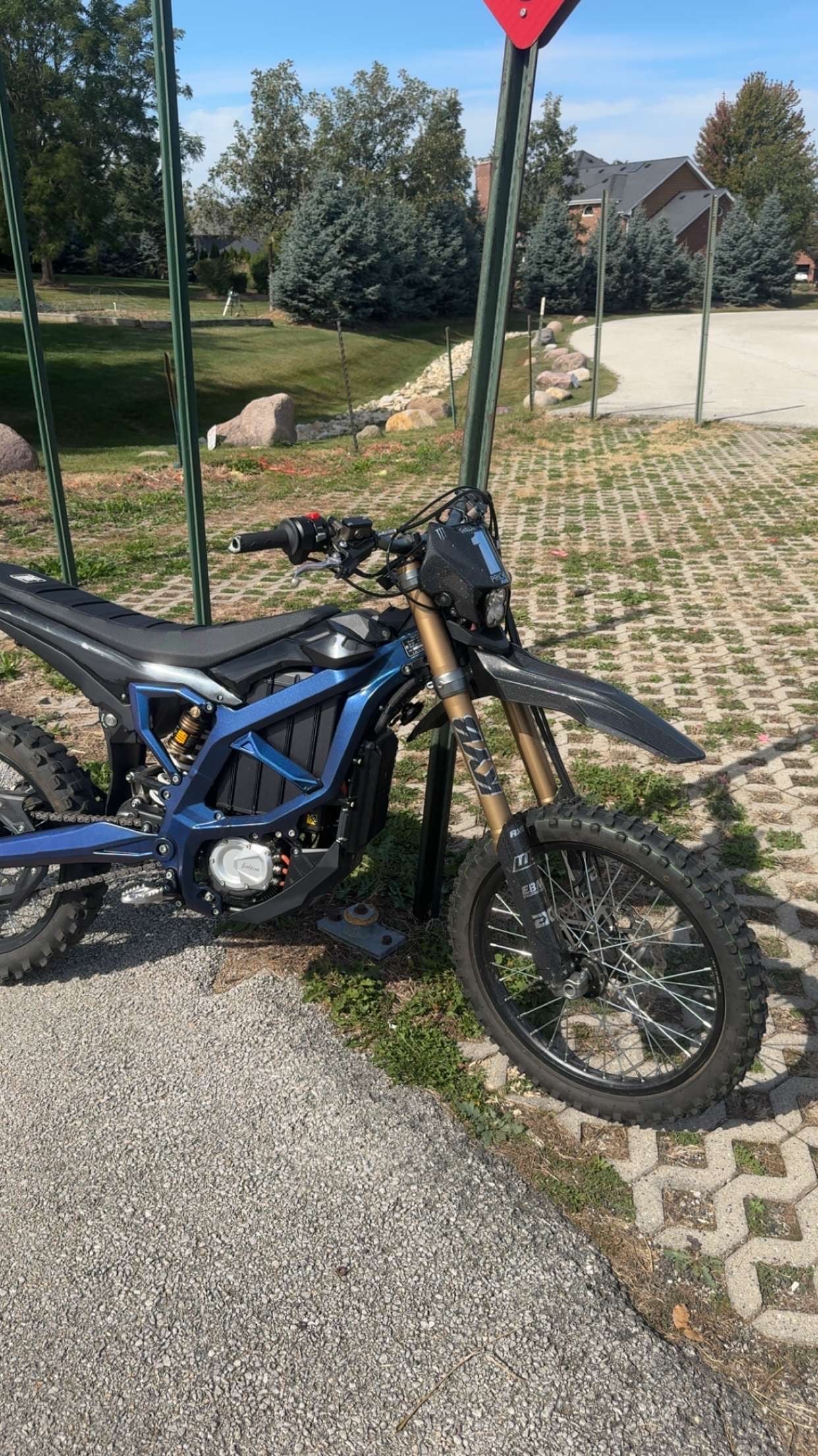 Surron Ultra Bee Frame Guards – Roadscarz
